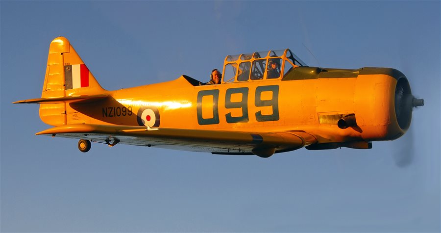 1943 North American T6 Harvard Aircraft | Aircraft Listing | Plane ...